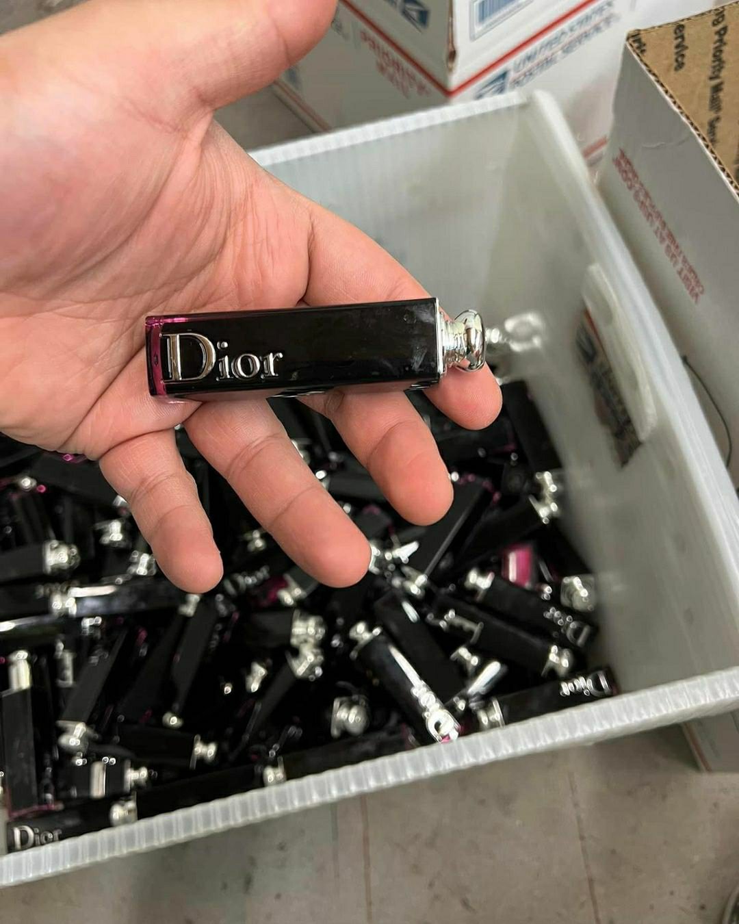 Cosmetic Pallets (Luxury Brands) - Pallets Liquidation